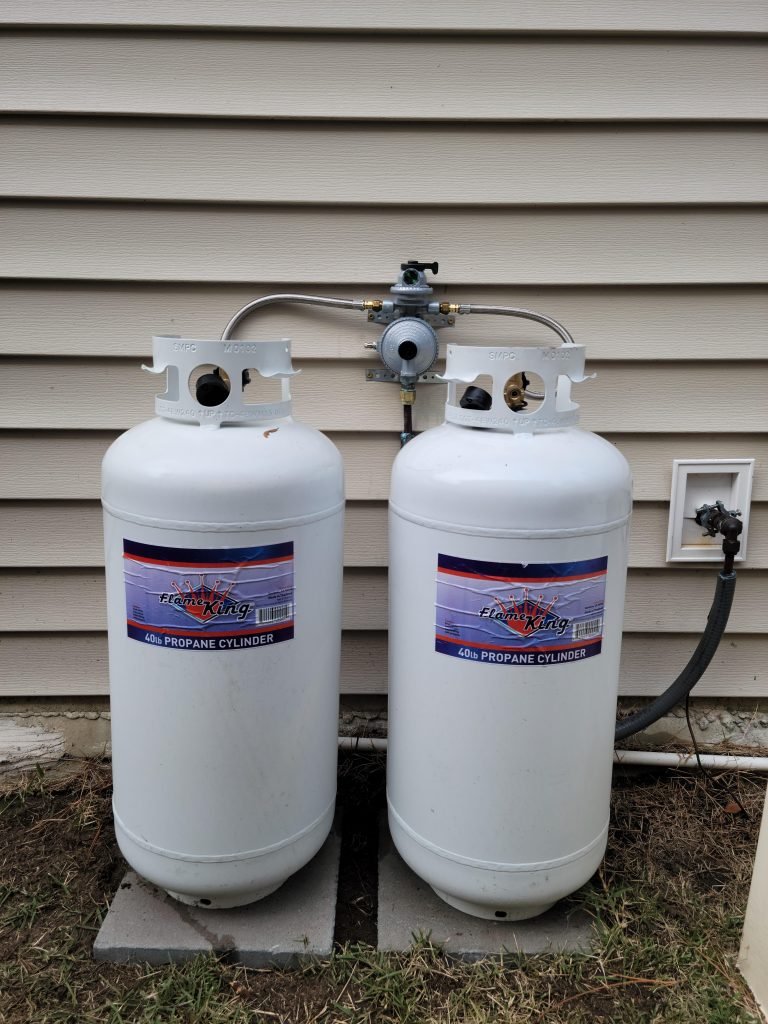 How Long Does a 40 Lb Propane Tank Last: Ultimate Usage Guide - KitchenAbly