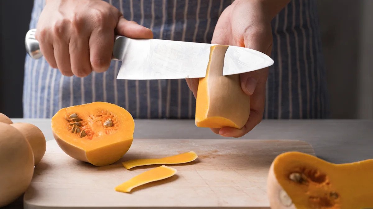 How to Chop Fruits Evenly: Expert Tips for Perfect Slices - KitchenAbly