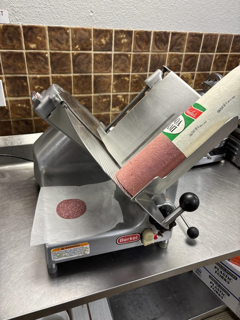 How to Clean Slicer Blade After Use: Easy Steps for Safety & Shine ...