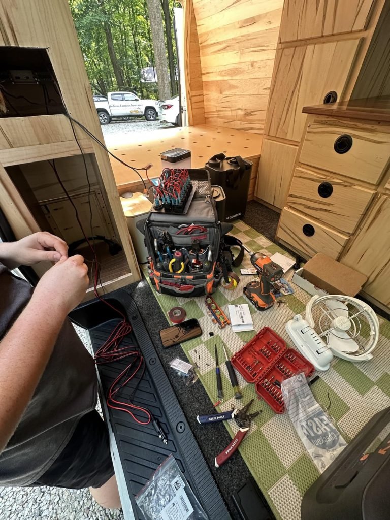 How to Install Bbq Fan Without Tools: Easy Step-by-Step Guide - KitchenAbly