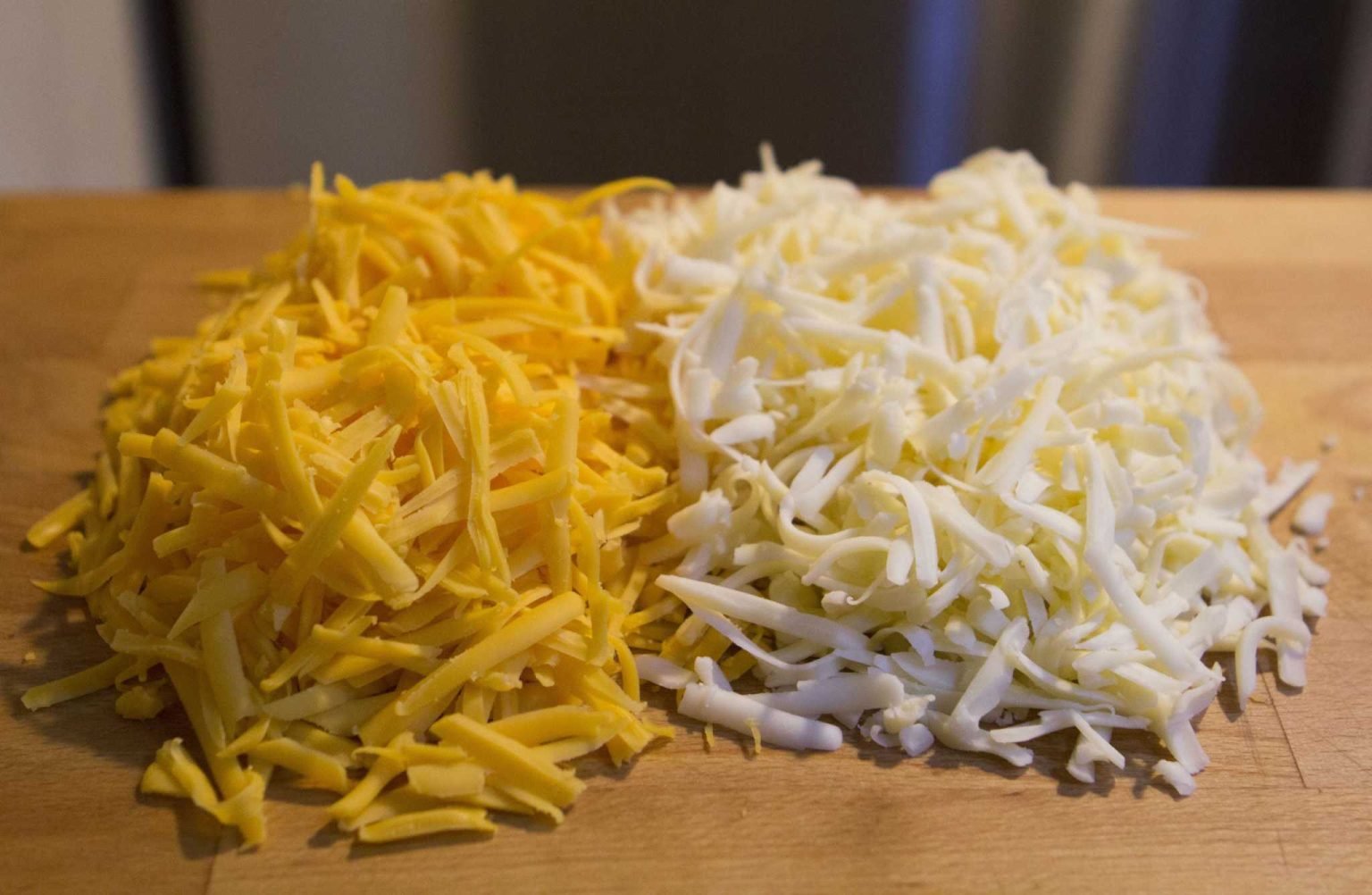 How to Shred Cheese Quickly: Easy Tips for Perfect Results - KitchenAbly
