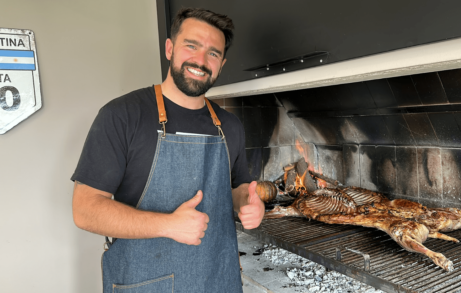 Why Grillers Wear Aprons: Essential Tips for Mess-Free Cooking ...